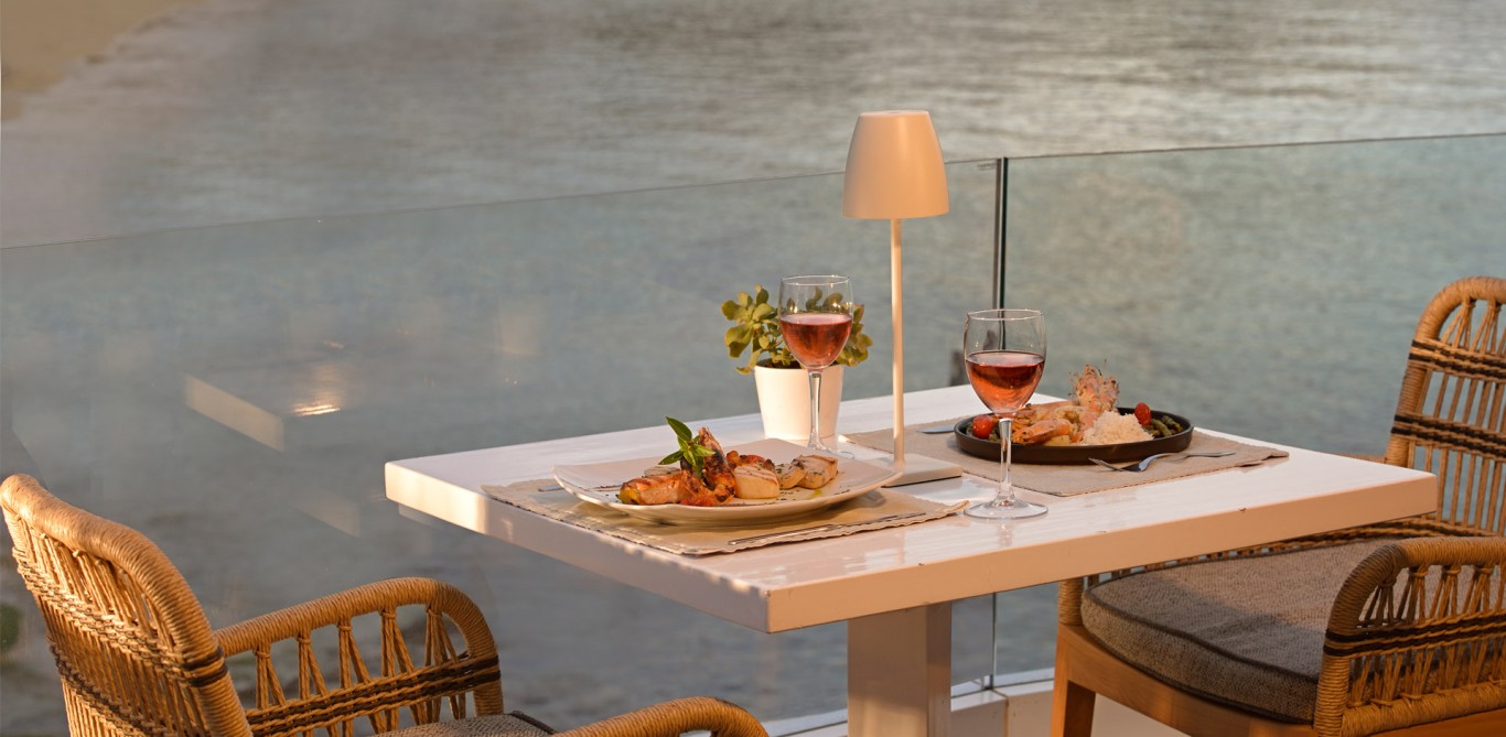 Thea Restaurant Mykonos | Resorts Of Mykonos
